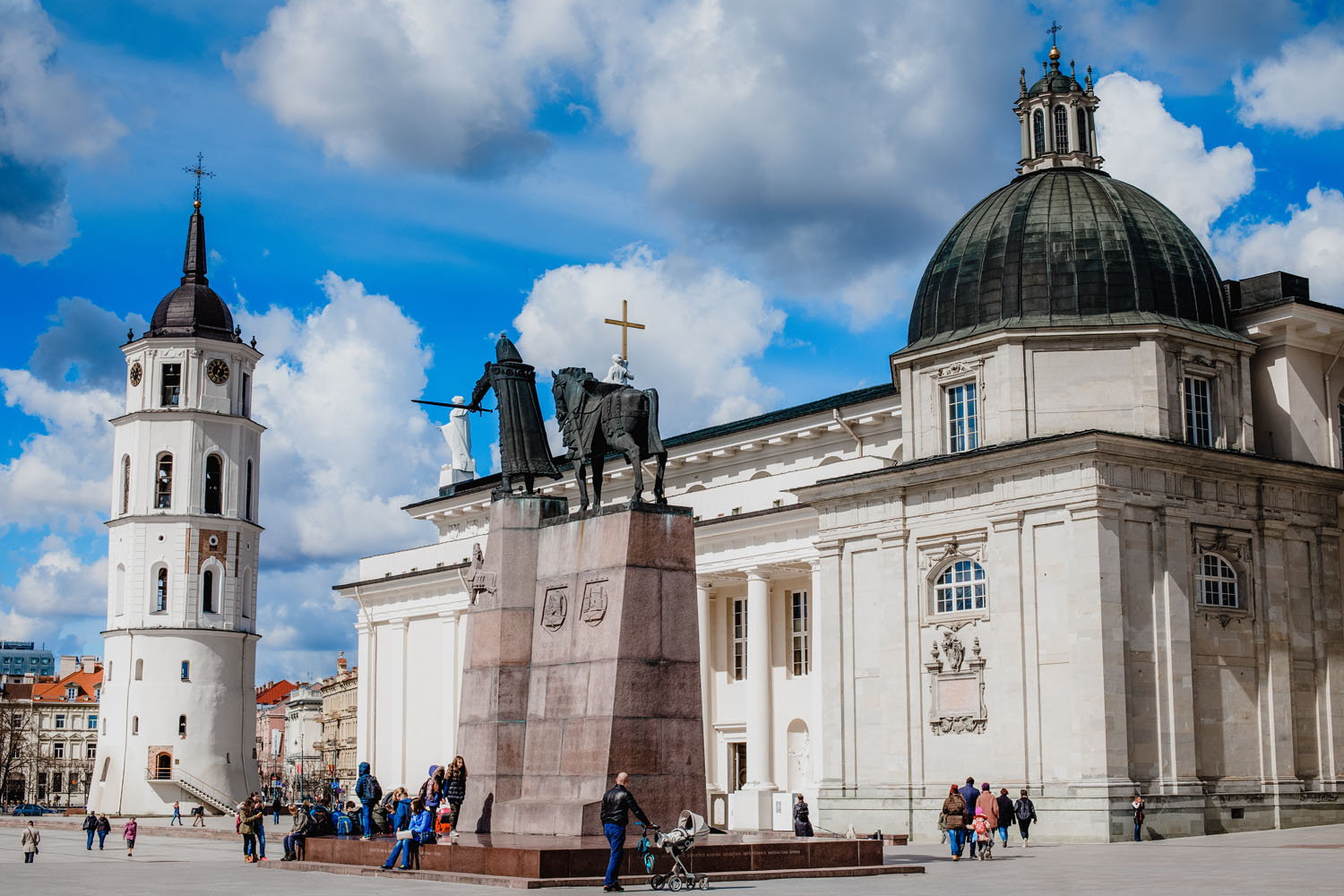 Vilnius Cathedral – Walkable Vilnius